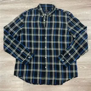 Club Monaco | Shirts | Club Monaco Navyblue Plaid Button Up Linen Slim ...